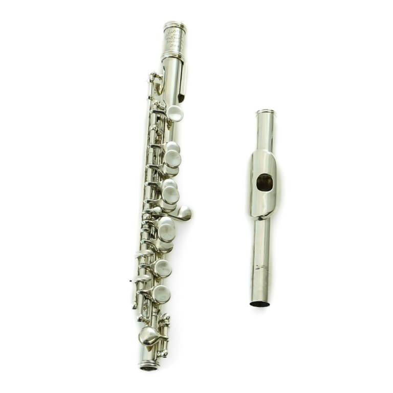 Buy a Flute Online from America's #1 Flute Retailer - Flute World